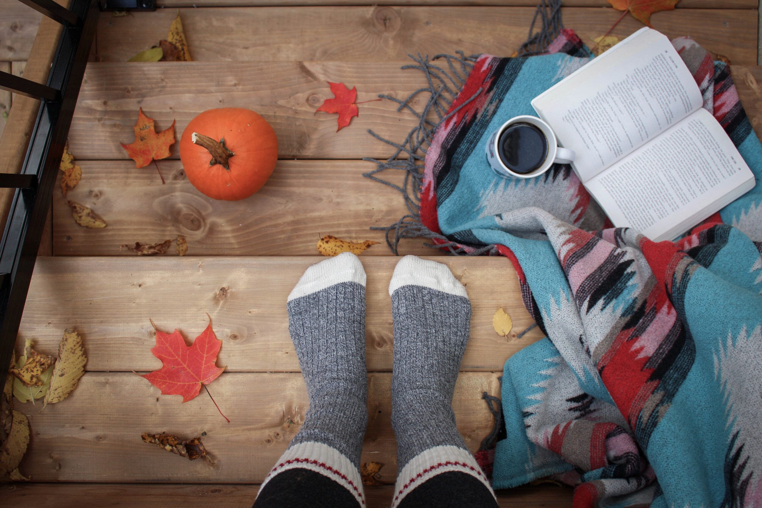 Cozy activities to do this Fall for comfort - Planner Me Up
